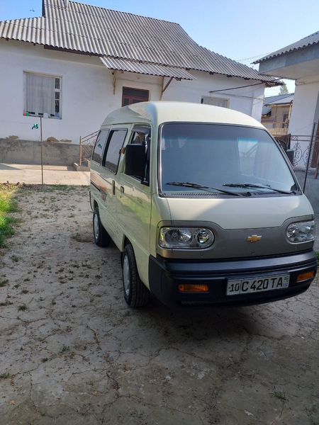 Продаётся автомобиль