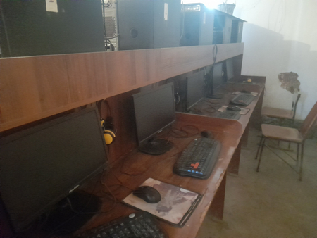 Tayyar biznes satiladi 10 shtuk komp+ Play3 +tv+ 2 kamera+ kondior