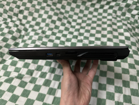 Игровой ноутбук Sager(USA), i7, 16 gb, RTX 2060, 1TB SSD, 15,6 (144Hz)