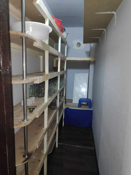 谷 121348 谷 Yakkasaray tumanida kvartira sotiladi [42 м²]