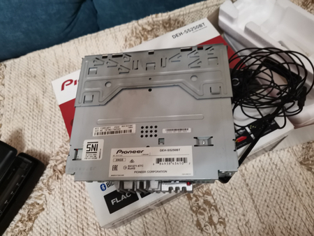 продается магнитола Pioneer DEH-S5250BT