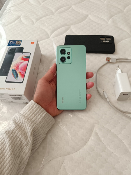 Redmi note 12 (8+4/128 gb)
