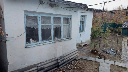 Продаётся дом, земля