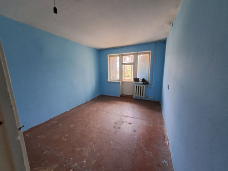 Сотилади бирхонали квартира .
К,ават:3
Район: Московский 
Нархи: 18.00