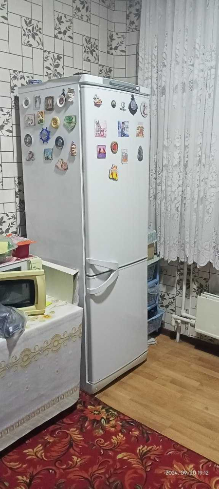 Госпитальный Капитал банк 3-комнатная 5/16 90 м² средн. сост 2 лифта