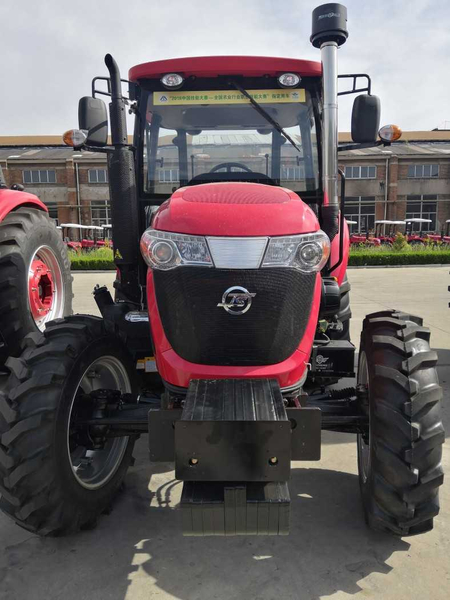 Traktor Sadin 1004 Arenda svikupom yillik 14% Asksiyada