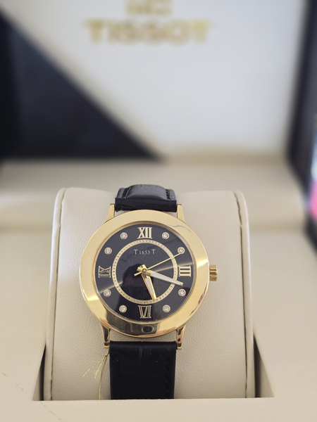 Продам часы Tissot женские в золотом корпусе 750 пробы \\n750 пробы
