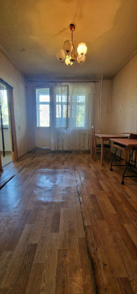 Метро Буюк. Ирак йули. 2/4/5. 46м². Срочно продам. Z.