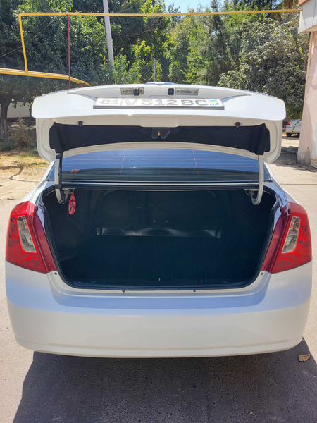 Lasetti 1.6 Optra A/T (IDEAL)