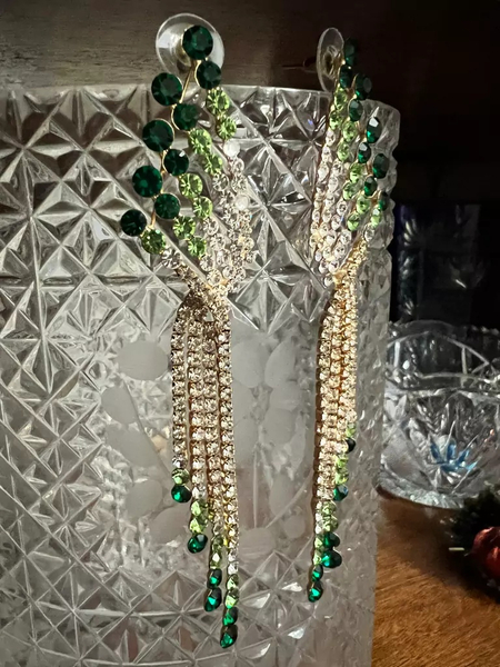 Серьги с кристалами Сваровского фирменные из Дубая  крылья ангела.
