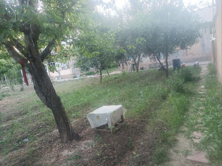 Uy yer sotiladi Yuqori chiqchiq yangi bozor