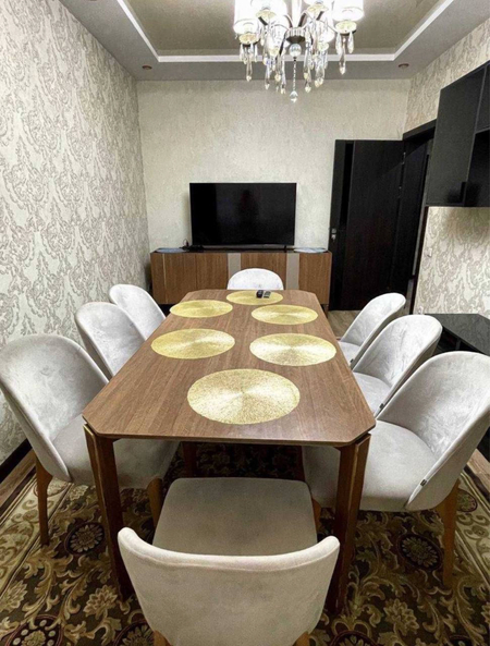Продам квартиру 5/3/9/100м2 Госпитальный рынок, makro, parkwood