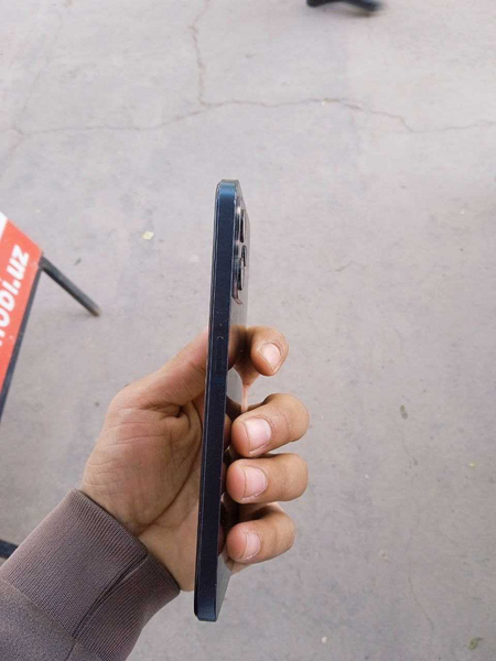 REALMI C 35 64 gb