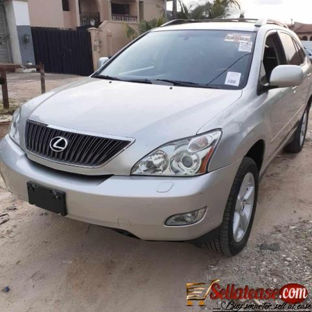 Lexus rx 330 lyuk /люк