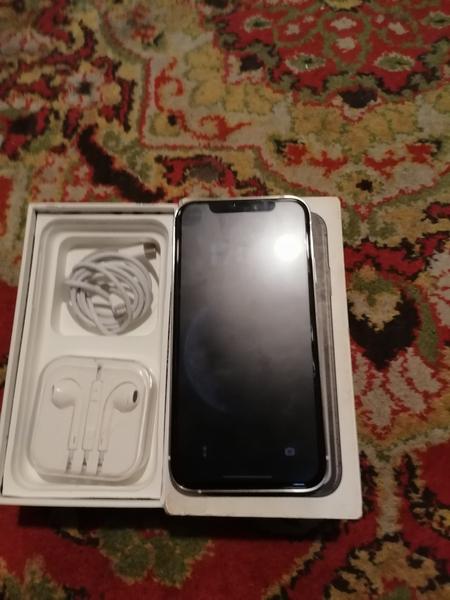 Iphone xr 15 qilgan sotiladi