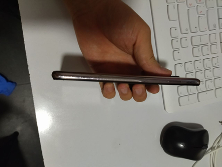 Poco x3 pro xotirasi 8+3/256 Xolati rasmda korsatilgan