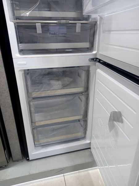 Холодильник LG GC-B509SBUM DoorCooling+