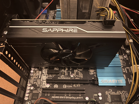 i7 16gb rx570 120ssd 500hdd 500w coolermaster