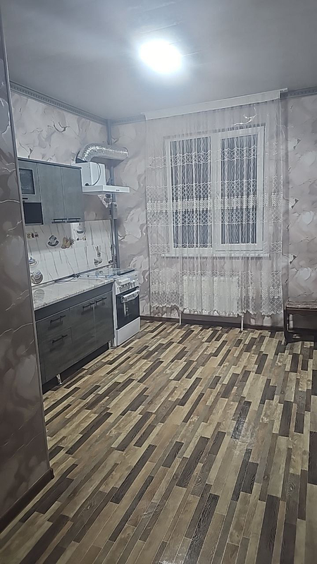 Ижарага квартира Водник 1 хонали навастройка оилага
