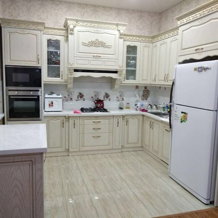 Кухонный мебель в классическом стиле на заказ