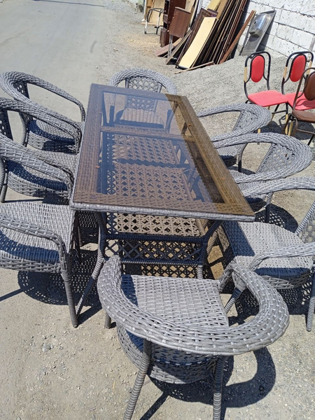 Stol stullarimiz sifatli arzon qilib beramiz