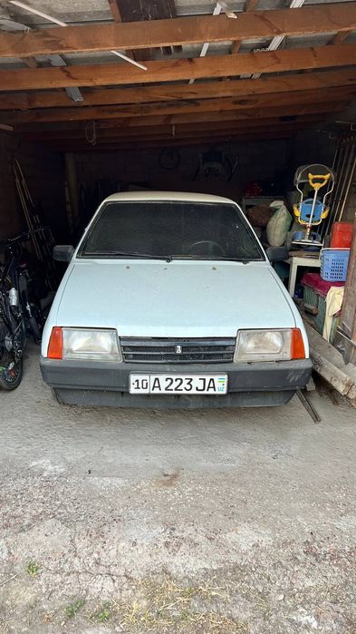 Лада.       2109