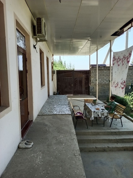 Nazarbekda 3 sotix xovli sotiladi