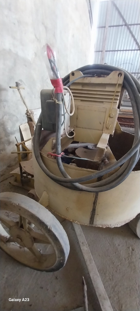 Beton meshalka va qolipi bilan sotiladi