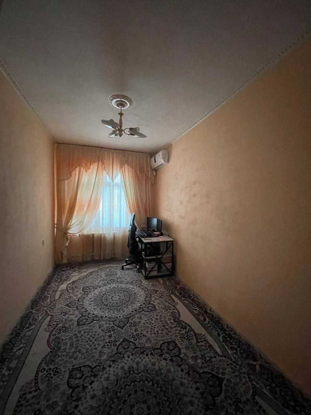 Продаю квартиру в Юнусабаде