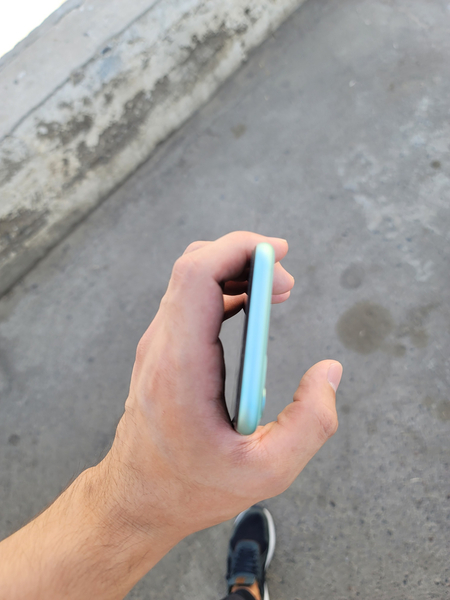 Iphone 11 region KH/A