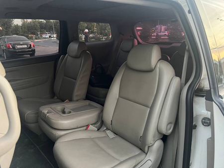 Продается Kia Carnival