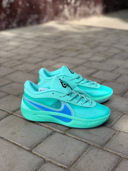 Puma Lamelo Basketball