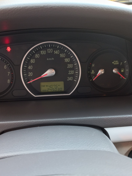 Hyundai sonata sotiladi