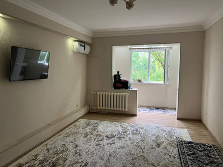 Универсам. 1в2/4/4. 36м2.