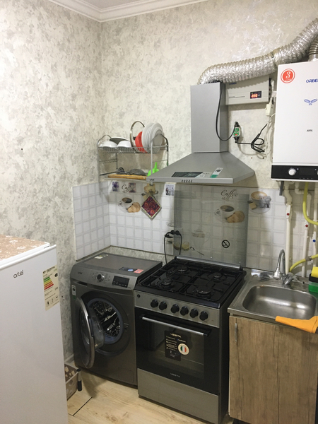Срочно продается 1 ком кв мирзо-улугбекский район