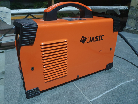 Сварочный аппарат Jasic ARC 250