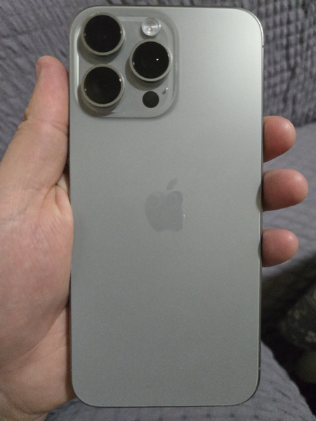 Iphone 15 Pro Max 256 gb 100% LL/A