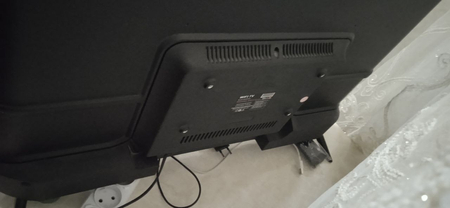 Smart 32 talik televizor sotiladi