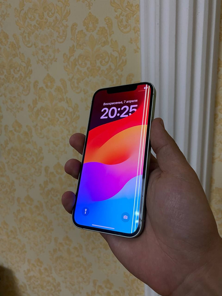 Продаю iPhone 12 256 GB Регион KHA