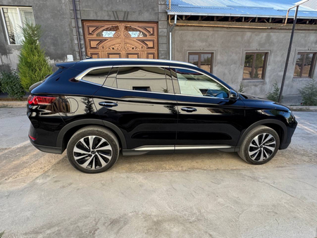 BYD Champion 605