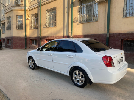 Lasetti 1.6 mator aftamat