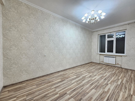 .Продам 2комнатную 3этаж хорошим ремонтом мебельтехникой Сергели6А нов