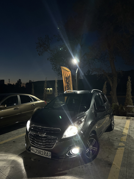 Автомобиль спарк продается