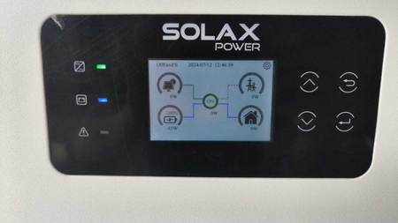 invertor Solax va akkumulyatorlar