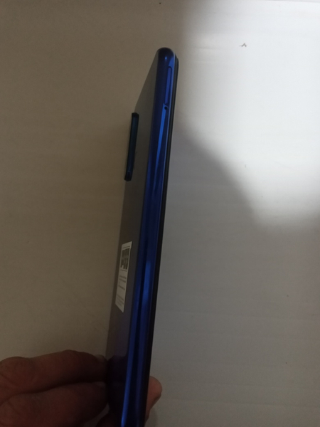 Telefon sotiladi