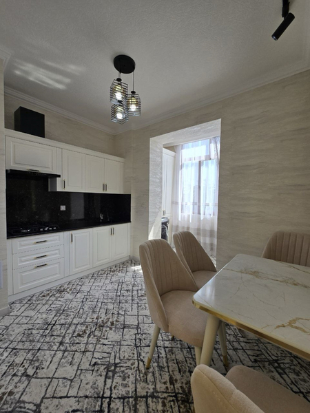 Продается 3 комнатная квартира на 2 этаже площадь 70 кв.м. В Геофизике