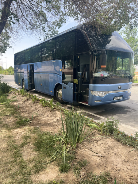 Автобус сатылады ютонг6122