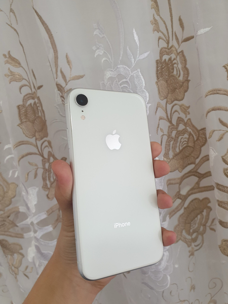 Iphone xr garantiyasi bilan