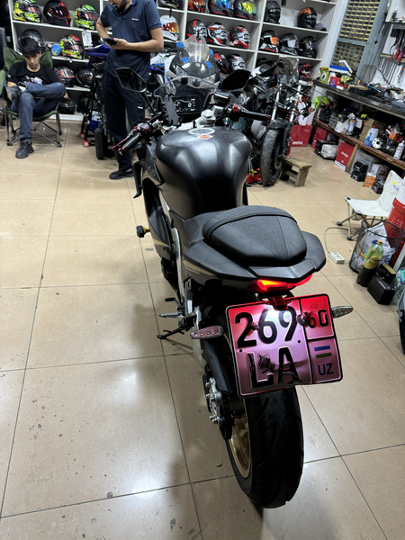 Продаётся Ducati Bikeland 400 кубовый