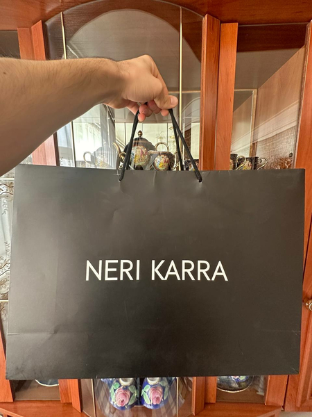 Portfel Neri Karra